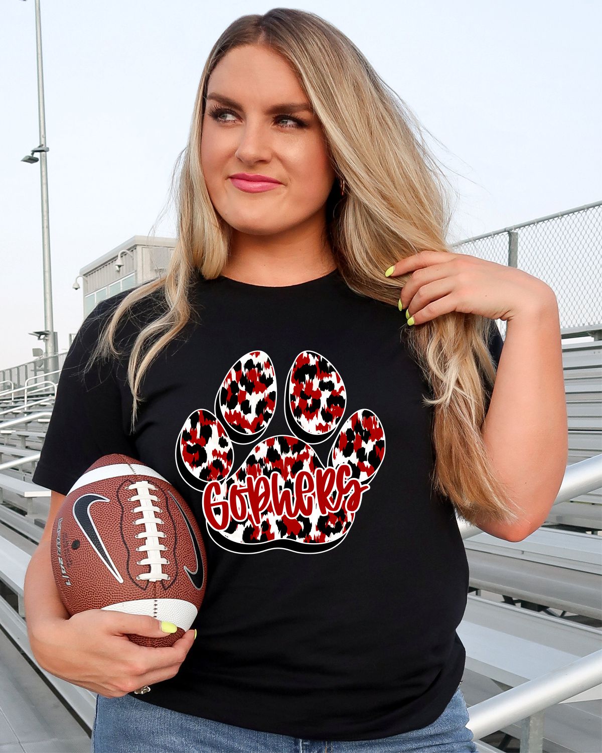 Gophers Paw Print DTF Transfer